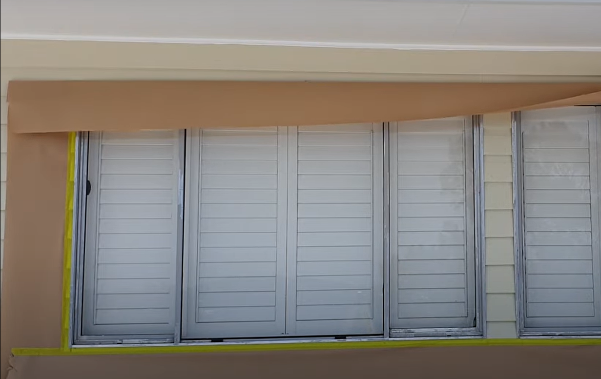 Top 5 Best Paints for Aluminum Windows [January 2025 Review] - MetalProfy