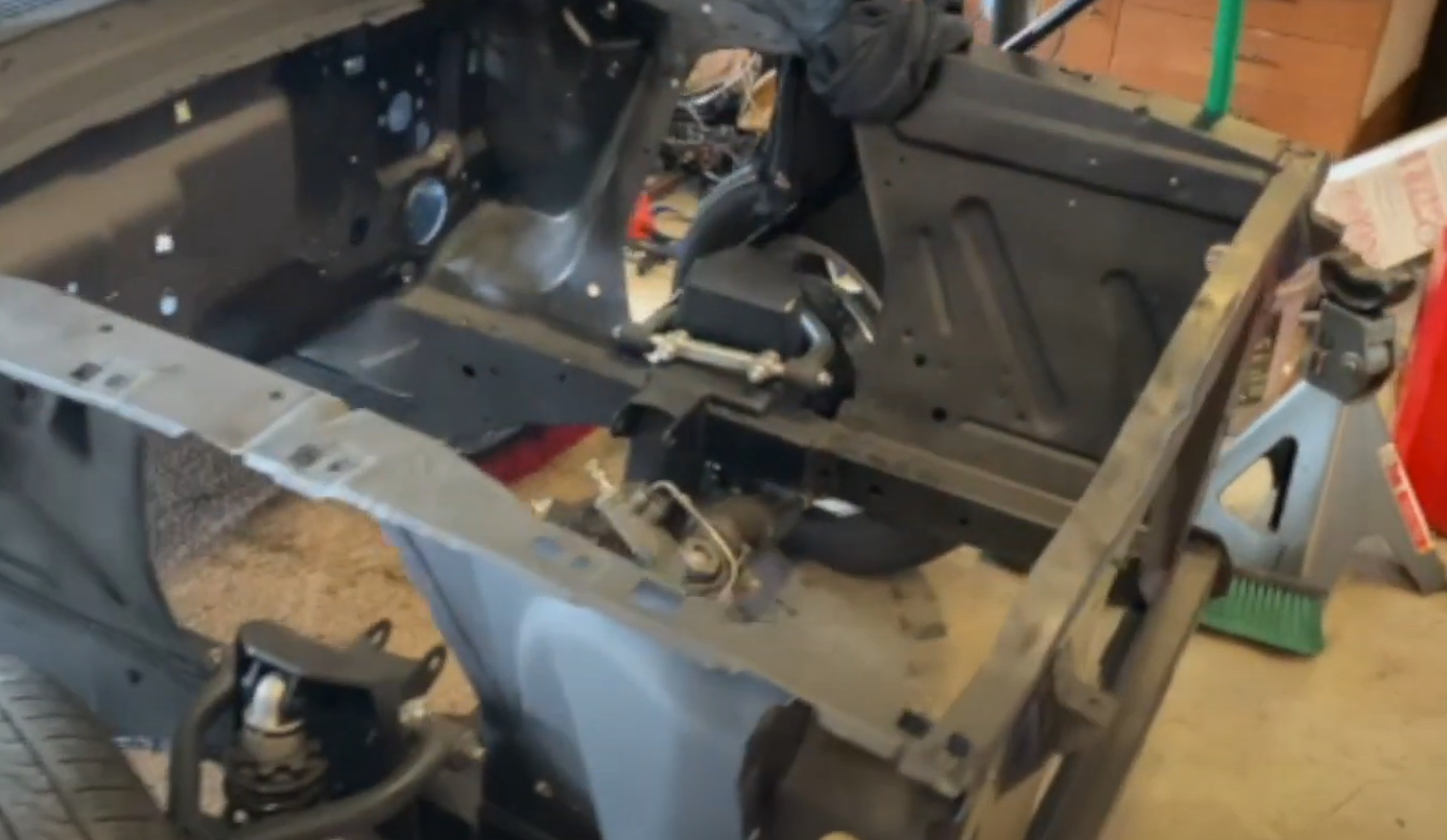 Hobart Stickmate 160i Welder Review in September 2024 - MetalProfy