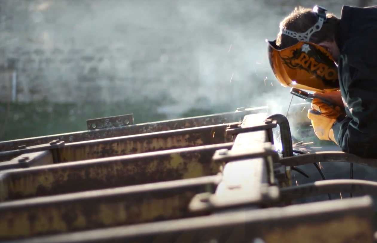 Hobart Stickmate 210i Welder Review in January 2025 - MetalProfy