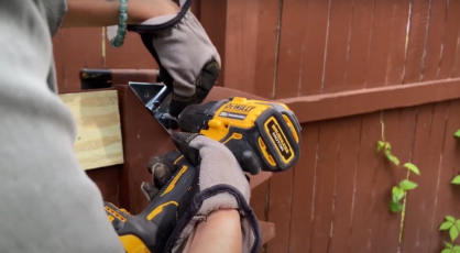 How to Fix a Sagging Metal Gate? - MetalProfy