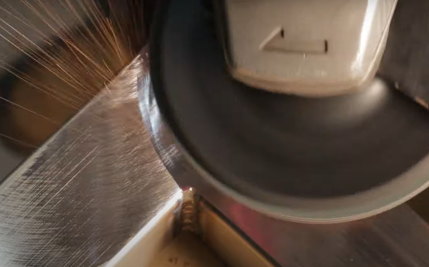 Polished Steel vs. Stainless Steel: What’s the Difference? - MetalProfy